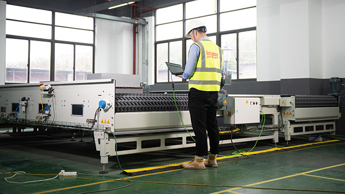 Decentralized Control of Conveyor Modules - Turck Banner